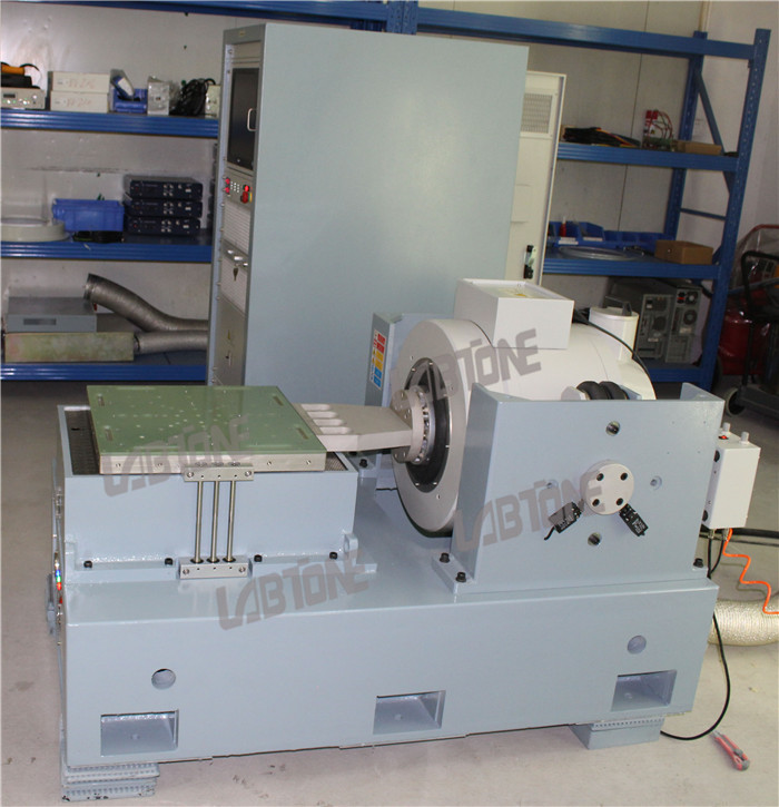 ISTA MIL-STD IECの標準の任意および正弦振動シェーカーのテーブル システム